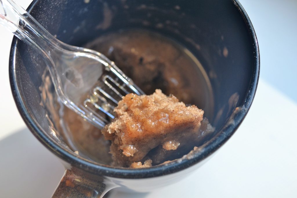 Rambler Recipe: Apple Spice Mug Cake - The Rambler
